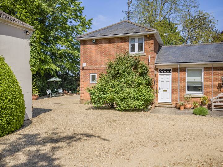 The Nest - Spalding, UK