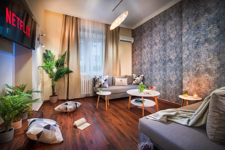 Your Spacious Home With Terrace & 3 Acs - Sofia