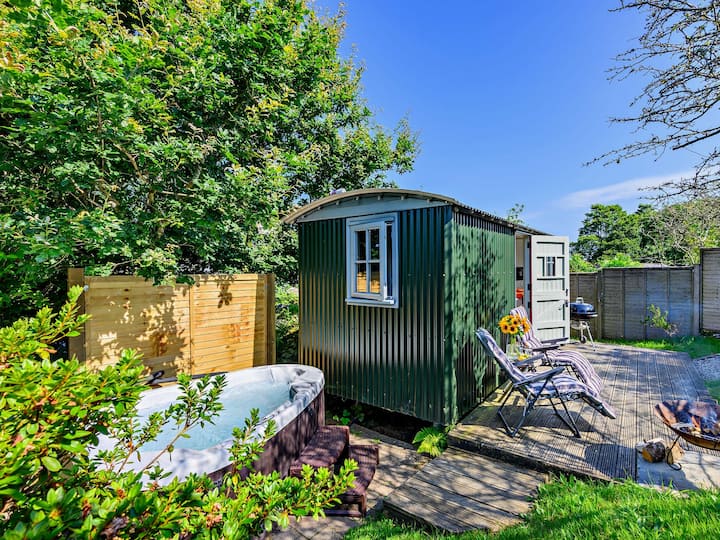 1 Bed In Golant (95015) - Fowey