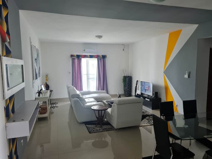 Inviting 5-bed Apartment In Luanda - Angola