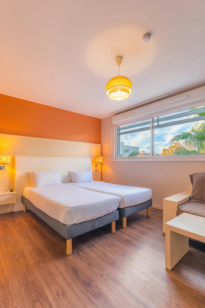 Twin Bed Studio With Kitchenette Near City Center - Saint-Jean-de-Védas