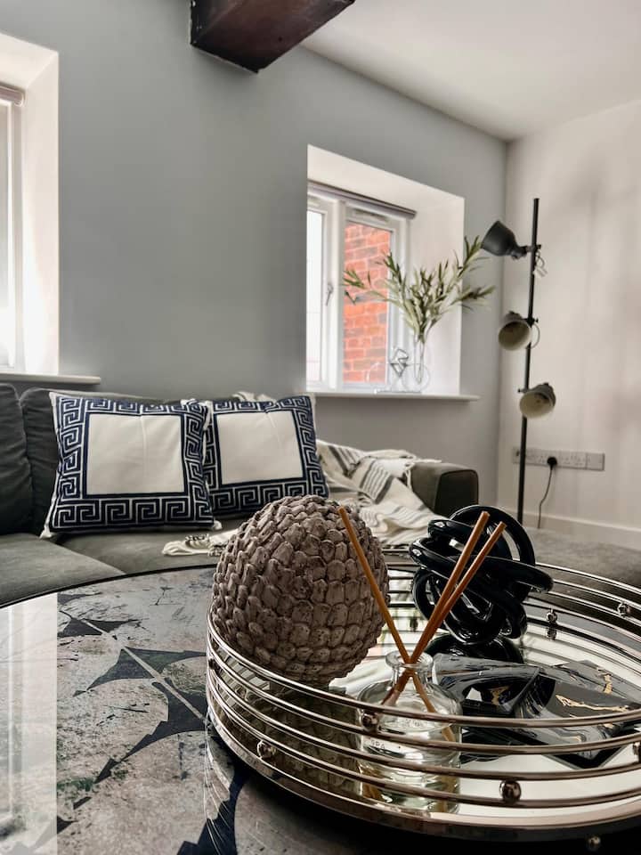 Central Studio Apartment - Liverpool