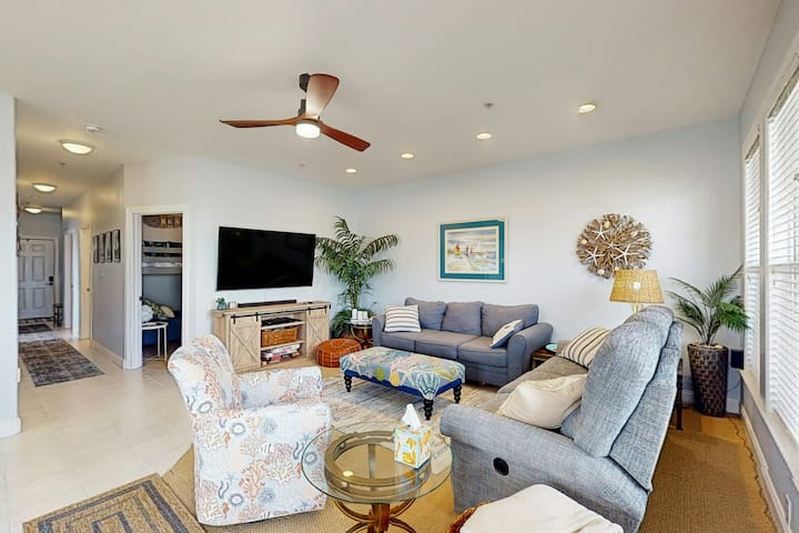 2br Sound-view Condo W/pool, Hot Tub, Dock, Kayaks - Salter Path, NC