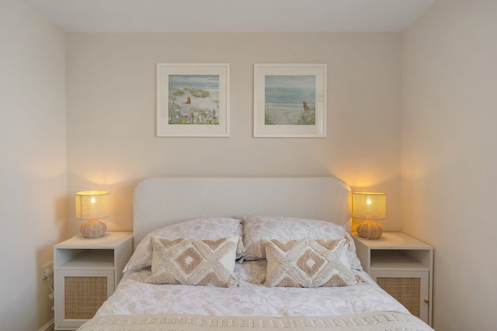 Cosy Apartment, Parking, Central Newquay - Newquay