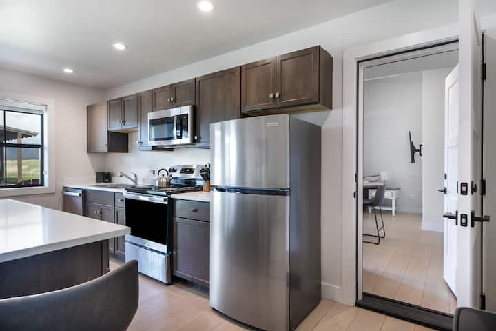 The Jewel View Cottages Units 1 & 2, 2bd2ba - Bigfork, MT