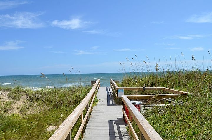 Surf Condos 417 - Saltwater Serenity Awaits! - Surf City, NC