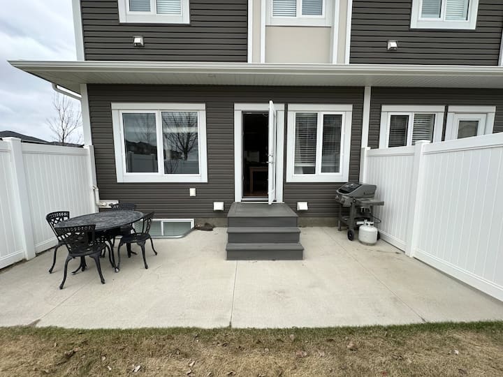 Obasa Suites @ Veltkamp - Saskatoon