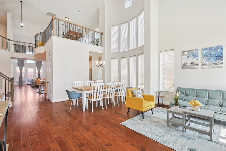 Brand New Luxury 6bd,5ba Grand Vacation Home - Irving, TX