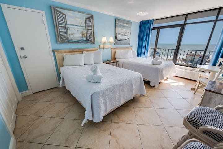 Oceanfront Studio - Indoor Pools, Hot Tubs, Nice! - Surfside Beach, SC