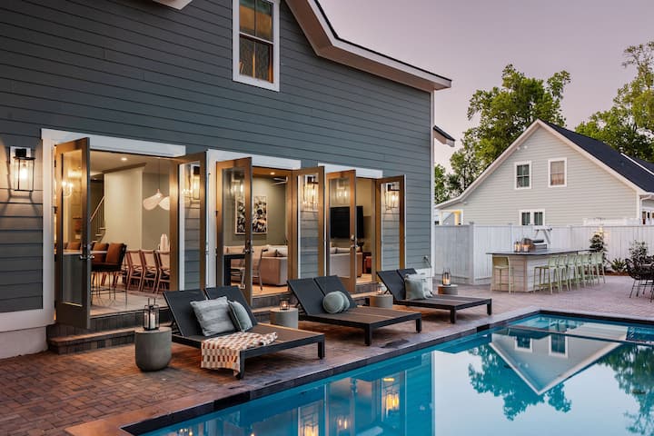 Modern Savannah Home | Heated Pool - Savannah, GA