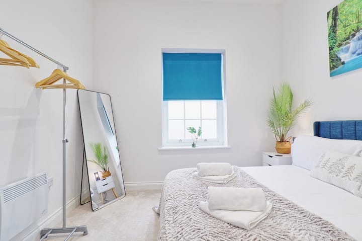 Ground Floor Apartment + Parking In City Centre - Chelmsford