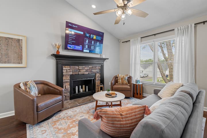 Weekday Savings! 3br Stay Close To Downtown - Cartersville, GA