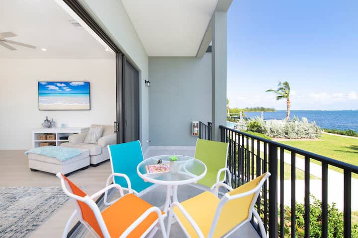 Cassava Point Villa 4-d / 3br At Sea Haven - ケイマン諸島