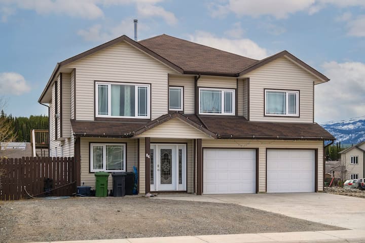 Nn – The Mountainview – Copper Ridge 1-bed 1-bath - Whitehorse