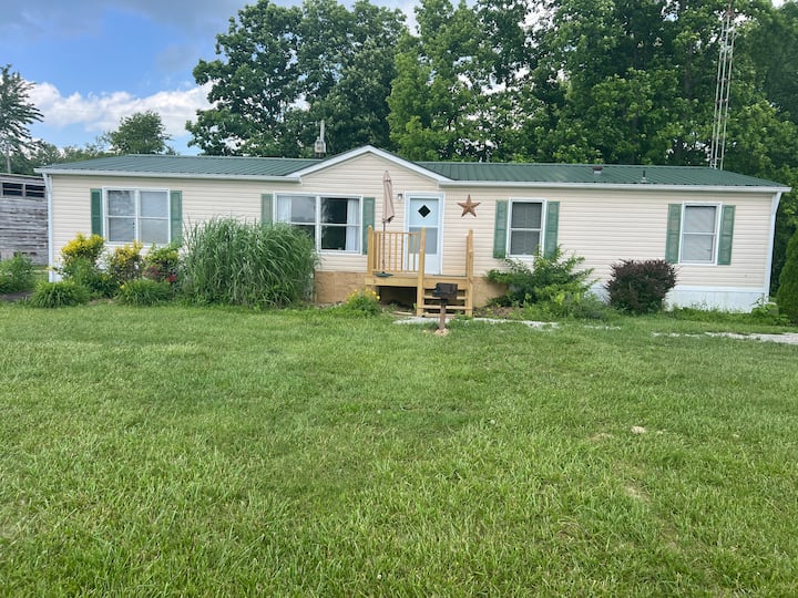 "Birch" Homestead - Nashville, IN