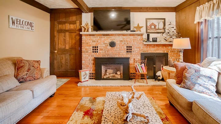 Our Conesus Lake House - Family Friendly! - Livonia, NY