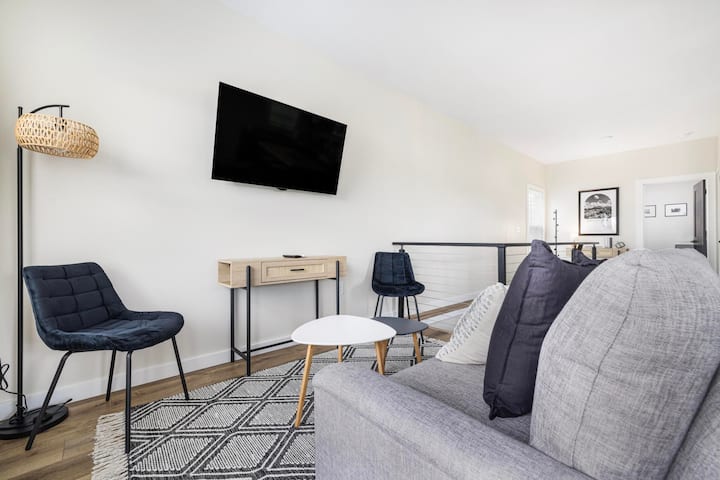 New Construction 2nd Level Apartment * Downtown Jc - Johnson City, TN