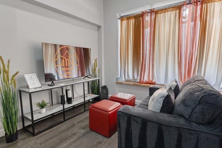 Bright Loft In Wheat Ridge - Wheat Ridge, CO