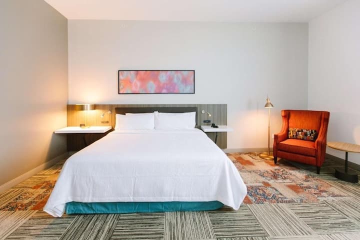King Room Near Whole Foods Market Orl - Winter Park, FL