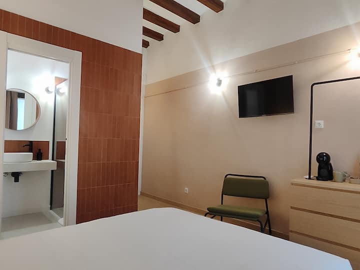 Mazi Double Room - Mataró