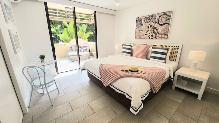 Luxury Spa Suite #220 Temple Palm Cove - 팜 코브