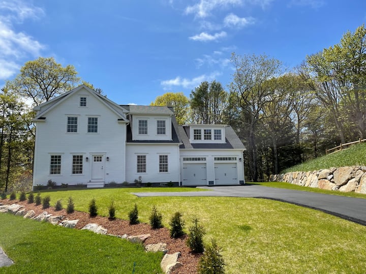 New Home In The Heart Of South Dennis - Dennis, MA