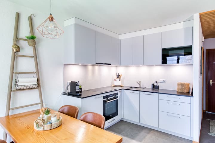 Val Air F75, Détente Et Vue Panoramique - Champéry