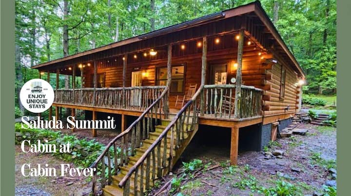 Saluda Summit Cabin At Cabin Fever - Saluda, NC