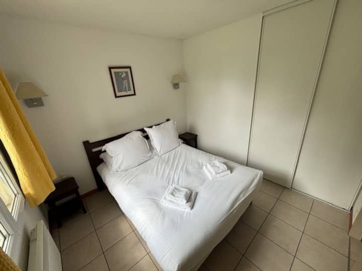 Le Pascal : Appartement Dans Le Golf De Levernois - Beaune