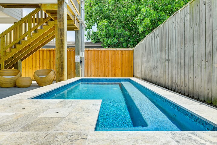 1 Mi To Beach: Home In Old Town Port Aransas - Port Aransas, TX