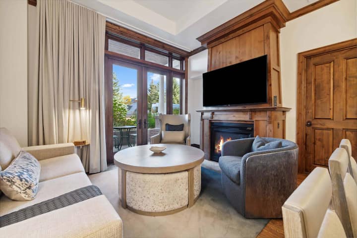 The Aspen Mountain Residences 02b - Aspen