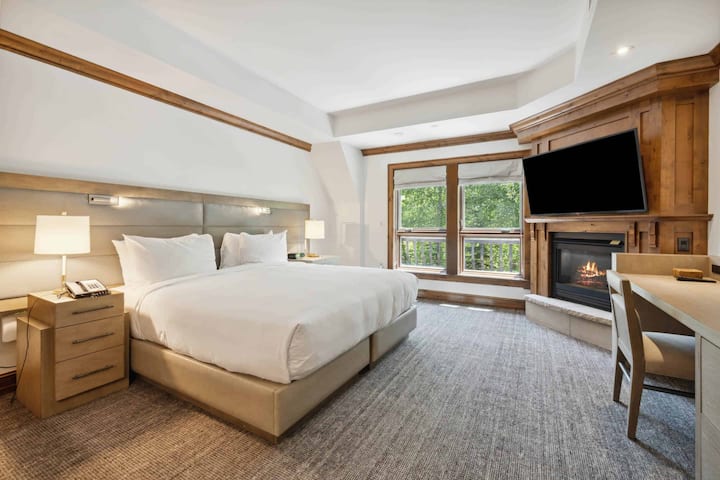 The Aspen Mountain Residences 37a - Aspen, CO