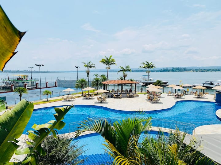 Lindo Ap 2 Quartos Com Banheira E Vista Lago - Brasília