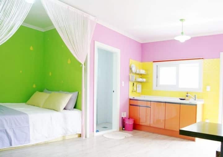 숲 속 절경이 아름다운 아기자기한 숙소 베고니아 - 홍천읍