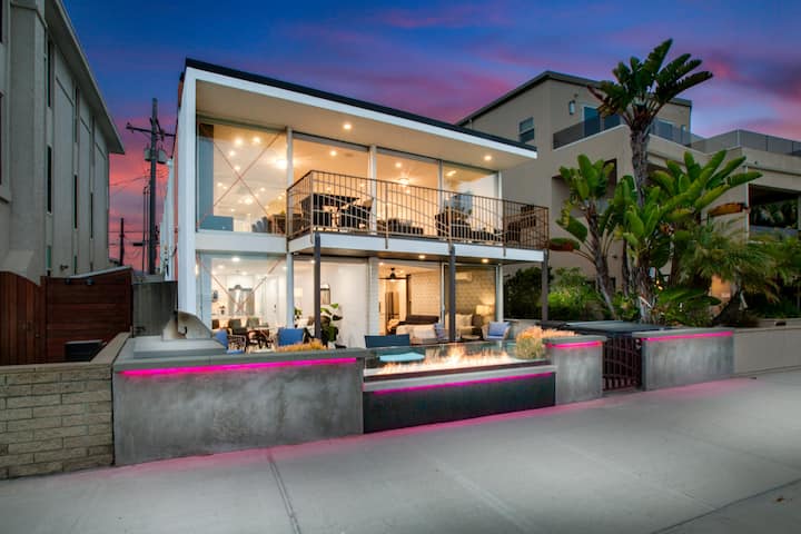 Beachfront Cozy 1br Condo With Shared Perks - San Diego