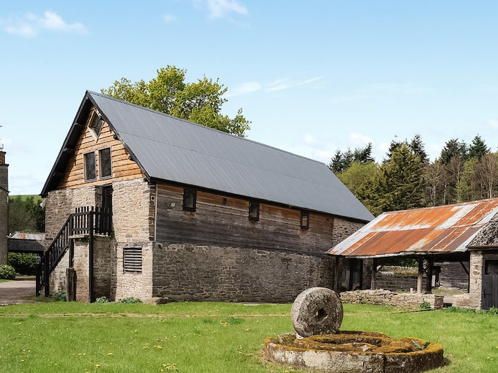 Hayloft Barn - Hay-on-Wye
