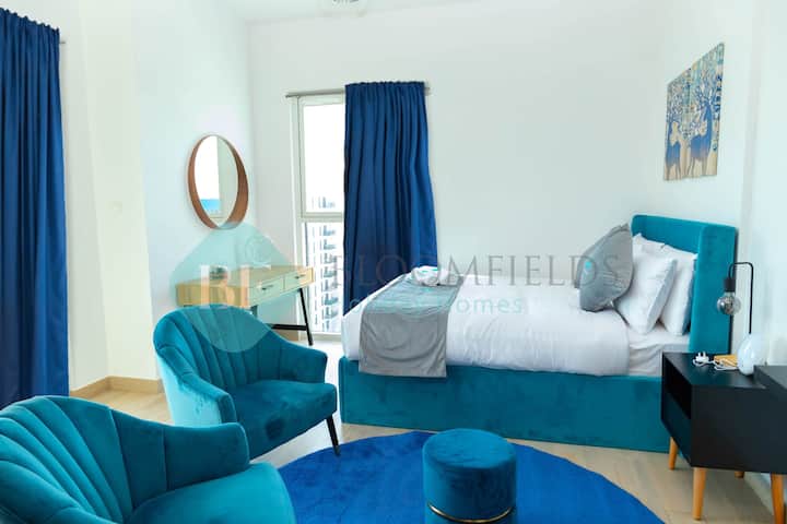 Bloomfields Stu Partial Canal View In Waters Edge - Abu Dhabi