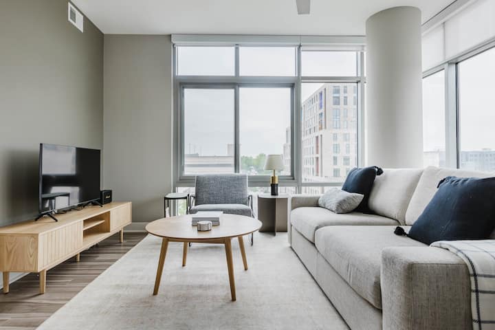 Blueground | Bethesda, Roof Pool & Coffee Lounge - Bethesda, MD