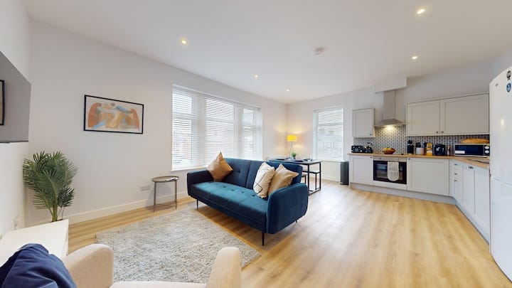 Impressive Two Bedroom | Wifi - Cardiff