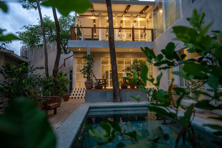 Casa Daria, New Listing, Walk To Beach - Nosara