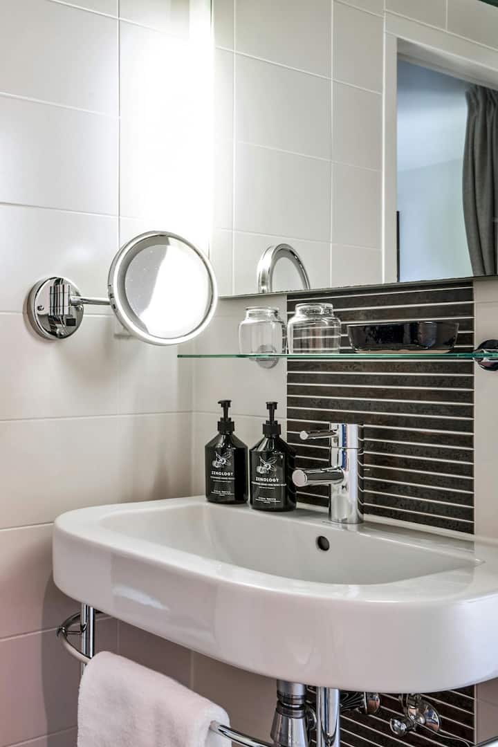 Classic Double Room At Park Centraal Hotel - Scheveningen
