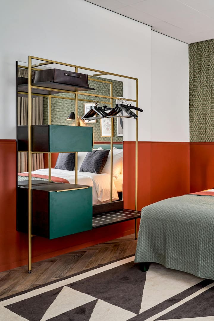 Superior Room At Park Centraal Hotel - Delft