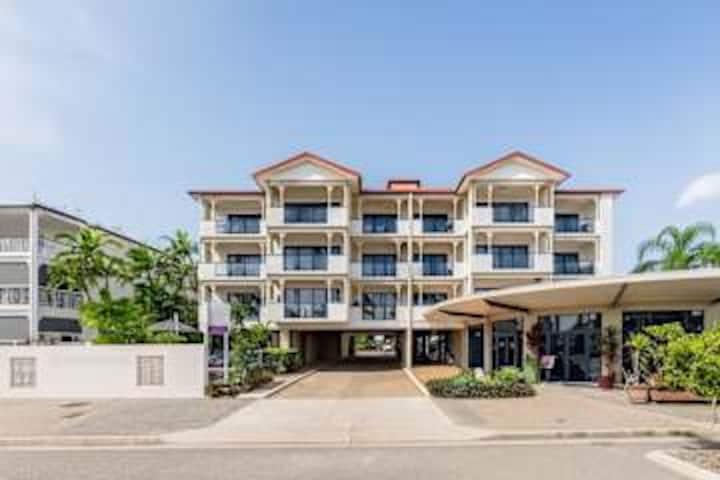 Perfectly Located Park Regis Studio On Palmer Stre - Townsville