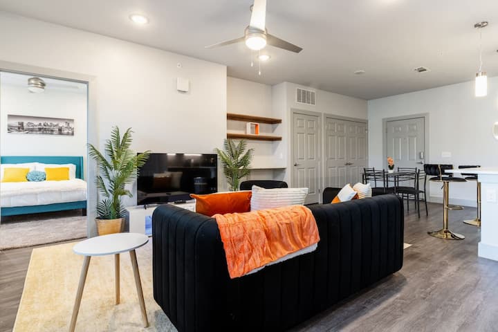 Corporate Housing By Mgm - Grand Prairie, TX