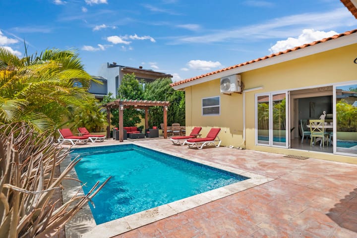 Private Pool 3br Home W Bbq Near Eagle, Palm Beach - Aruba