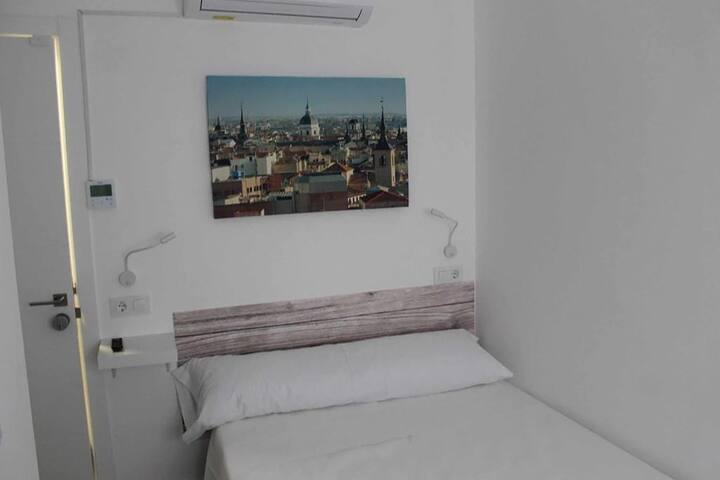 Hostal Royal Begoña 4 - San Sebastián de los Reyes