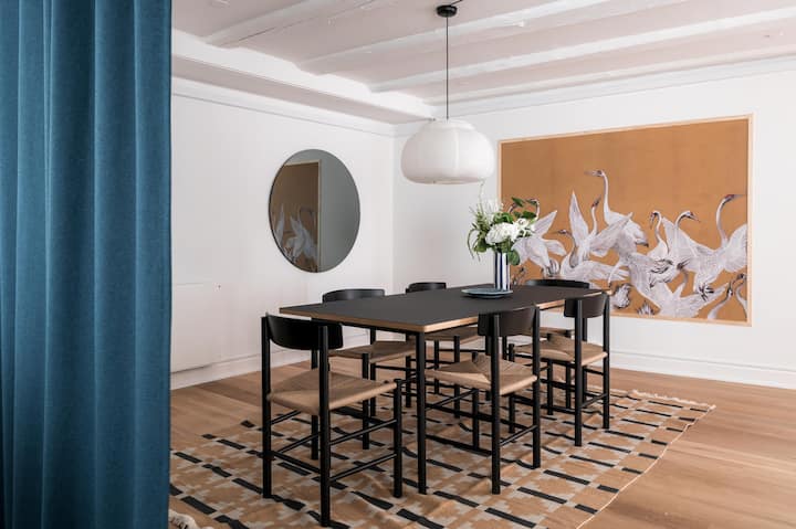 Kings Square Apt. 4 By Daniel & Jacob's -