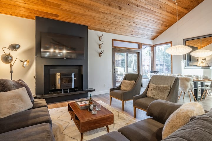 Ski And Racquet 16 - Short Walk To The Gondola! - June Lake, CA