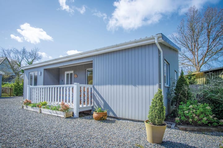 Skomer Lodge - 2 Bedroom Lodge - Manorbier - Manorbier
