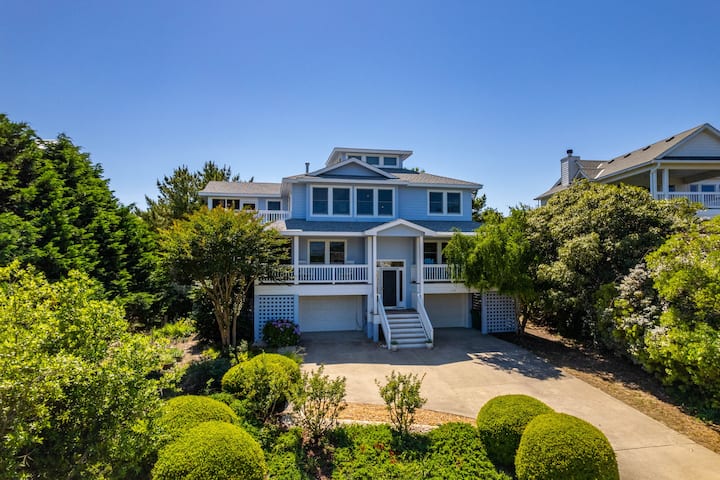 Cloudbreak: Pet Friendly, Hot Tub, Gated Community - Duck, NC